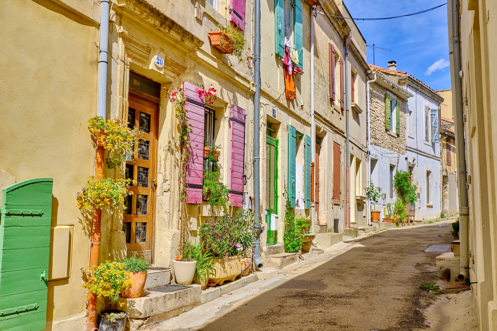 Arles - Cosa vedere e guida di viaggio